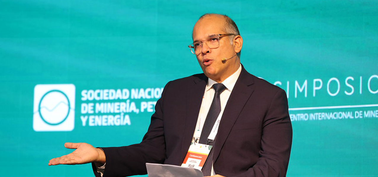 XVI SIMPOSIO: El Perú solo aprovechará la cartera de US $64,000 ...